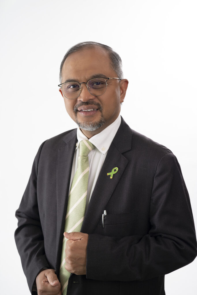 CEO Profile – Premier Integrated Labs